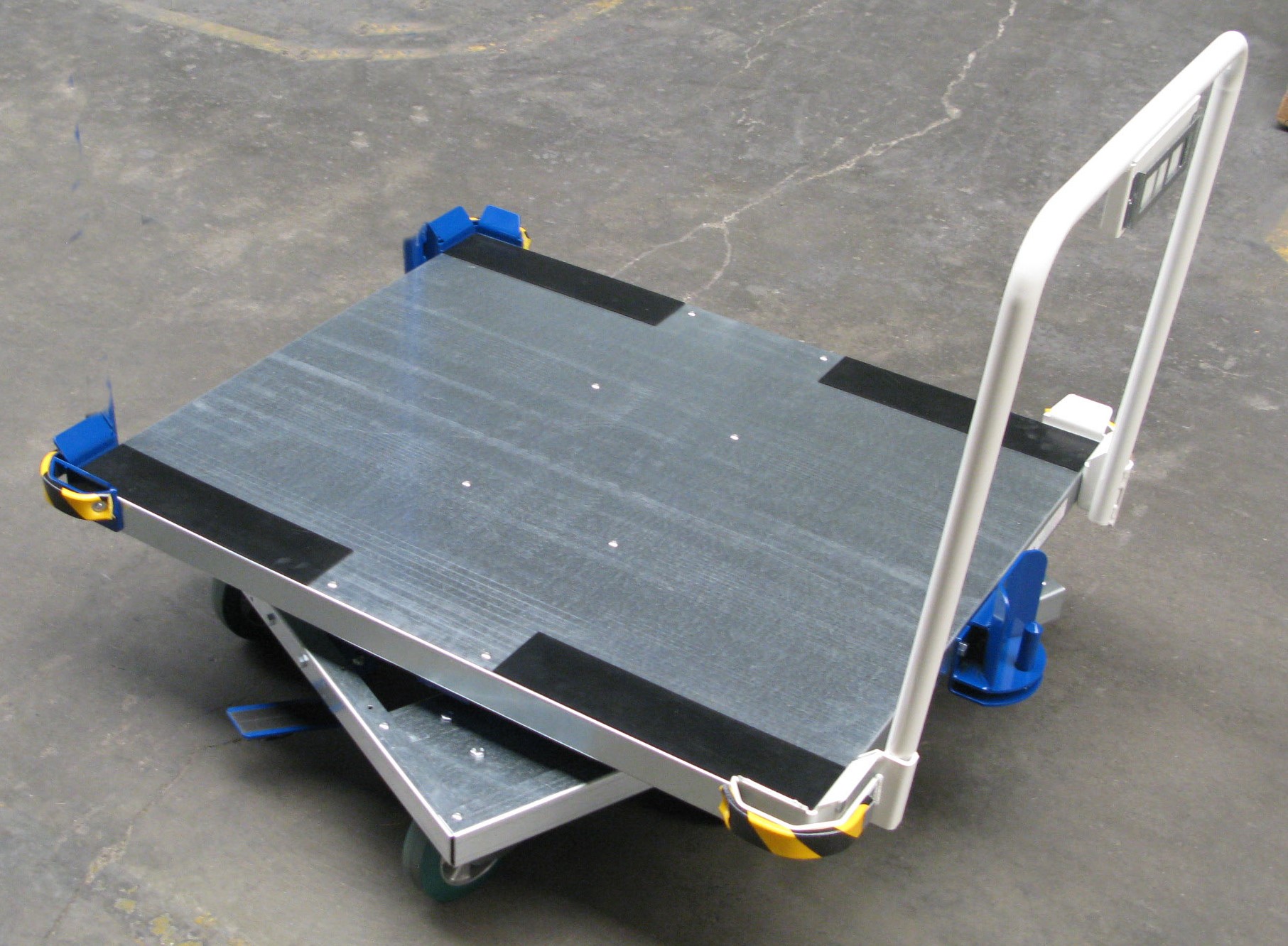 L’importance de l’ergonomie industrielle au poste de travail - ManuLine