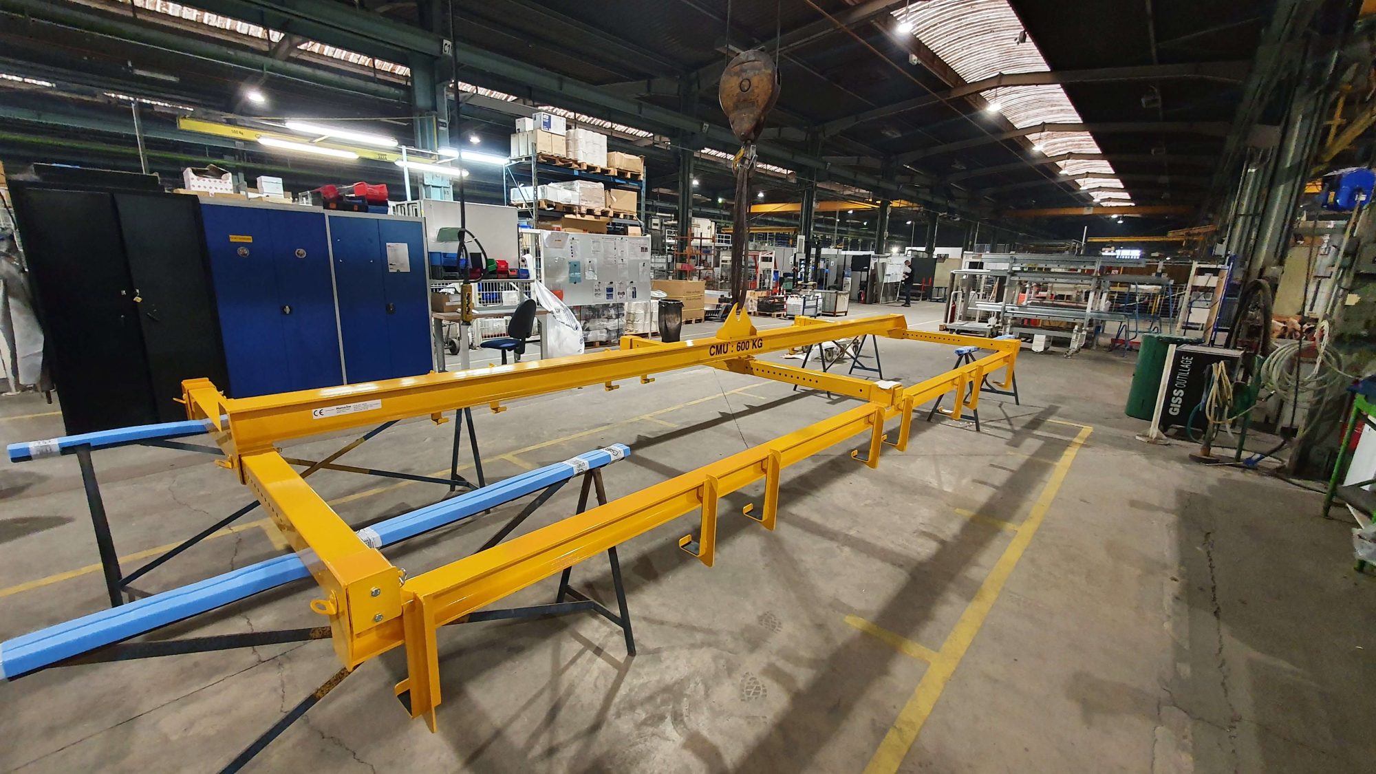 Conception & fabrication de bases roulantes ergonomiques sur mesure ...