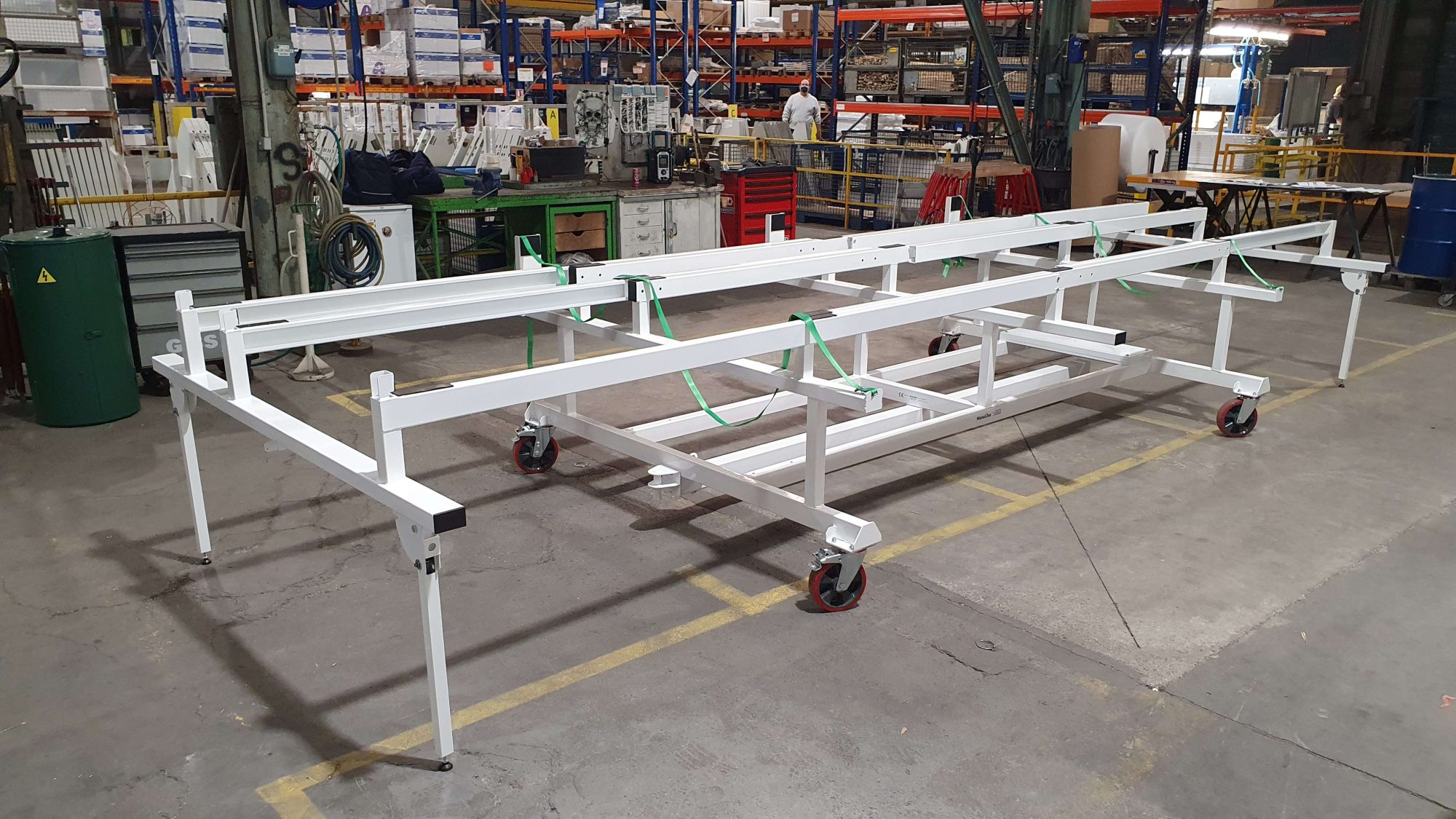 Etude de cas : Base roulante sur mesure à rallonges télescopiques et ...