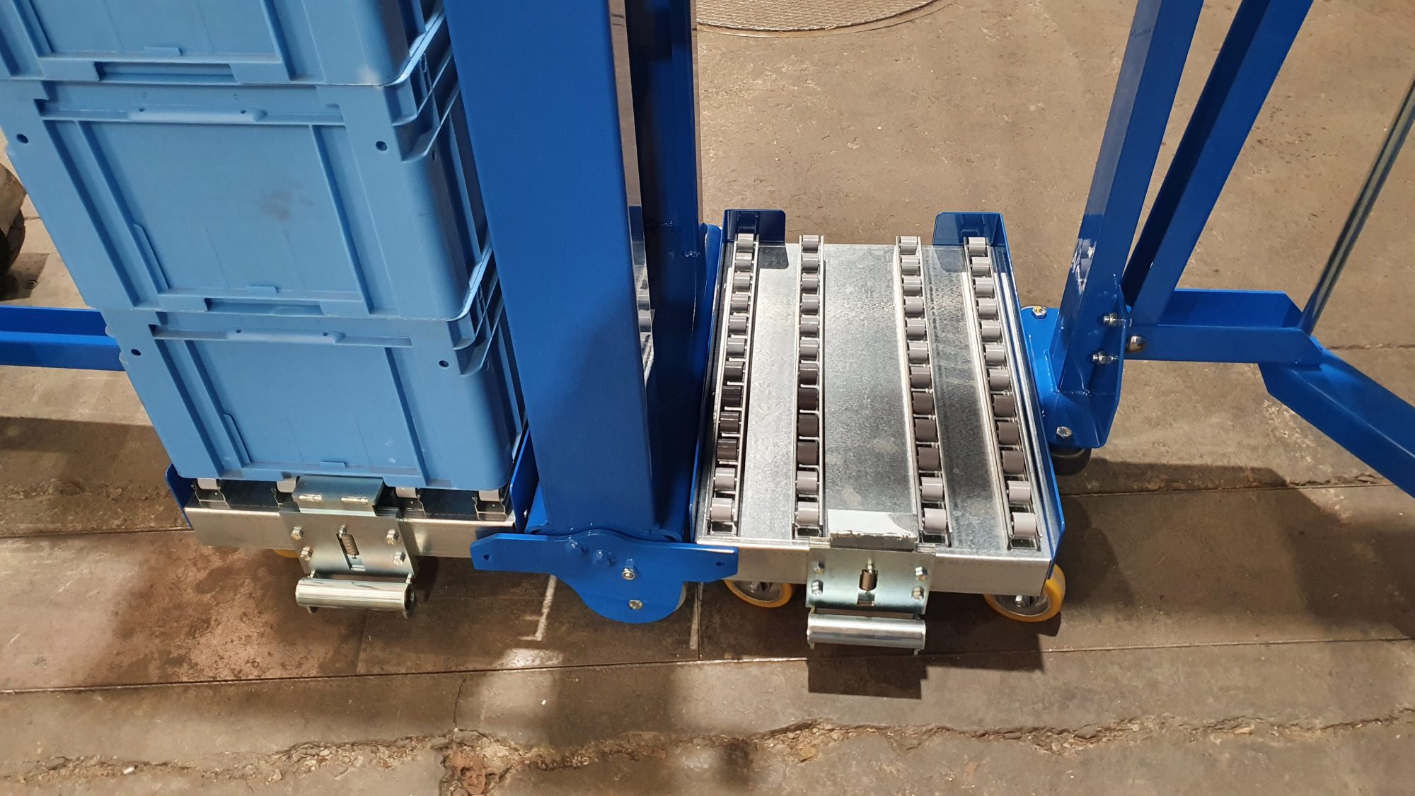 Etude de cas : petit train logistique sur mesure pour le transport de ...