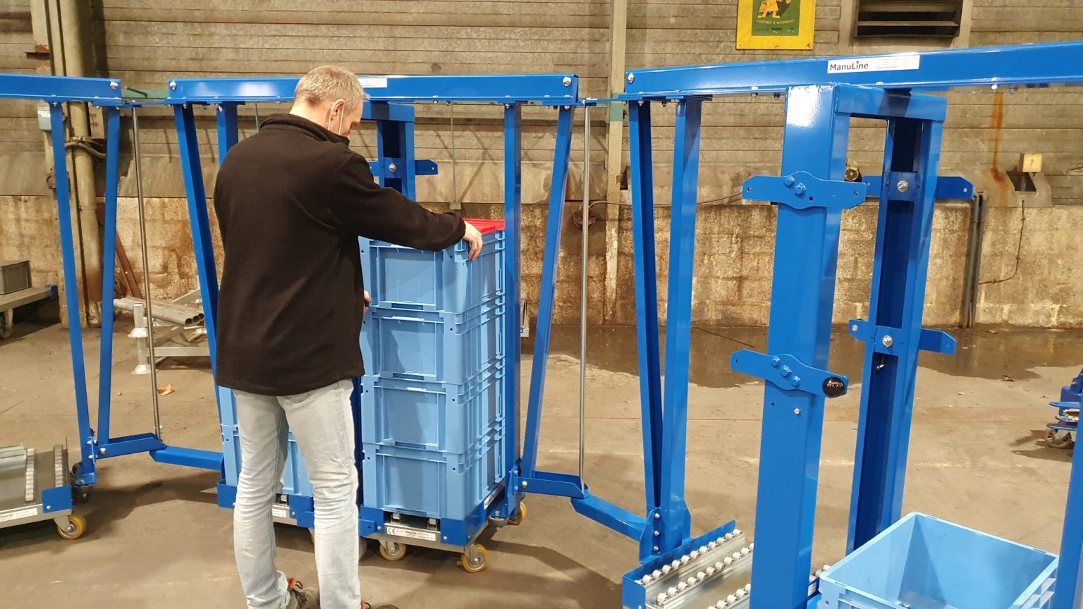 Etude de cas : petit train logistique sur mesure pour le transport de ...