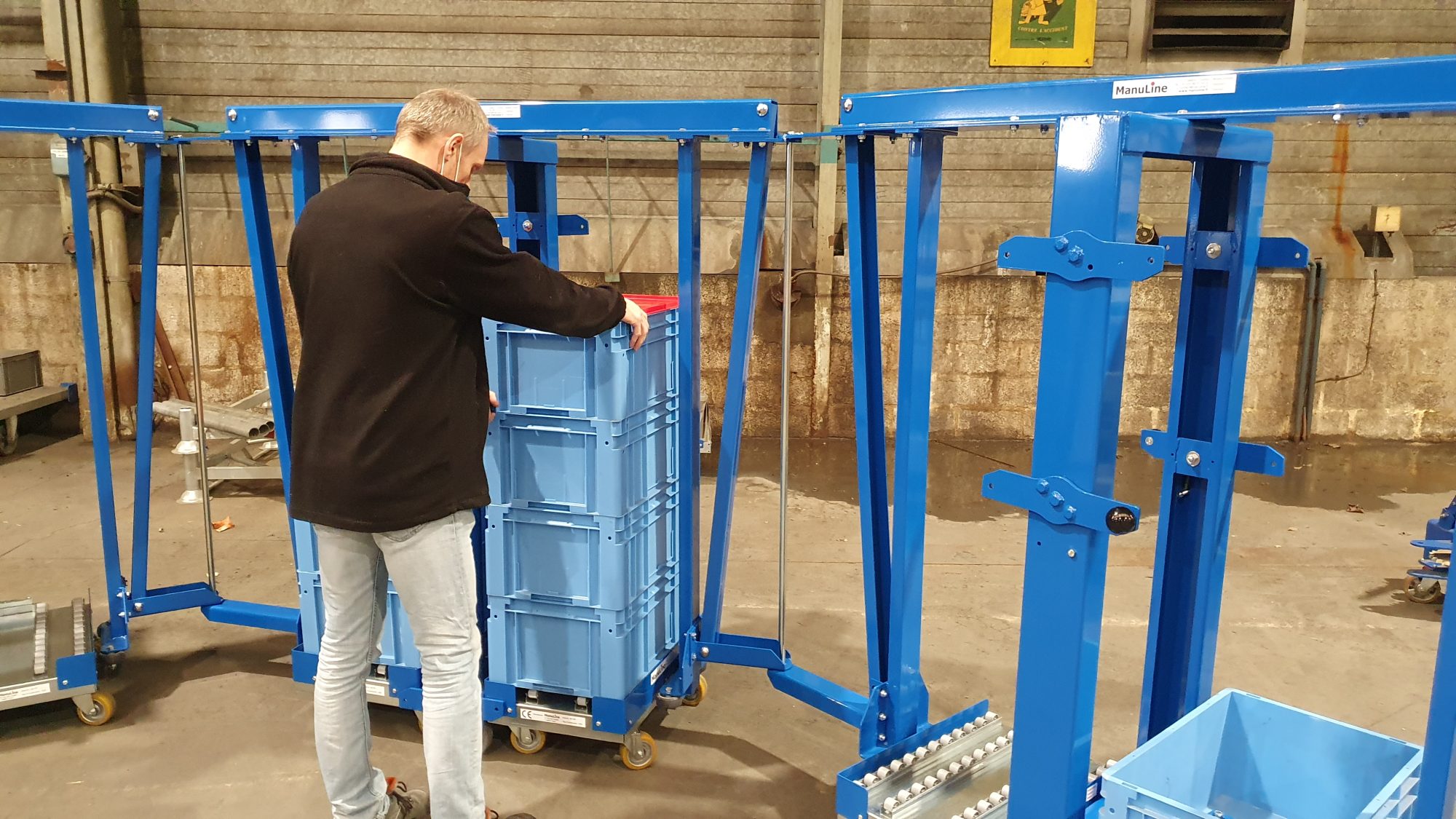 Etude de cas : petit train logistique sur mesure pour le transport de ...