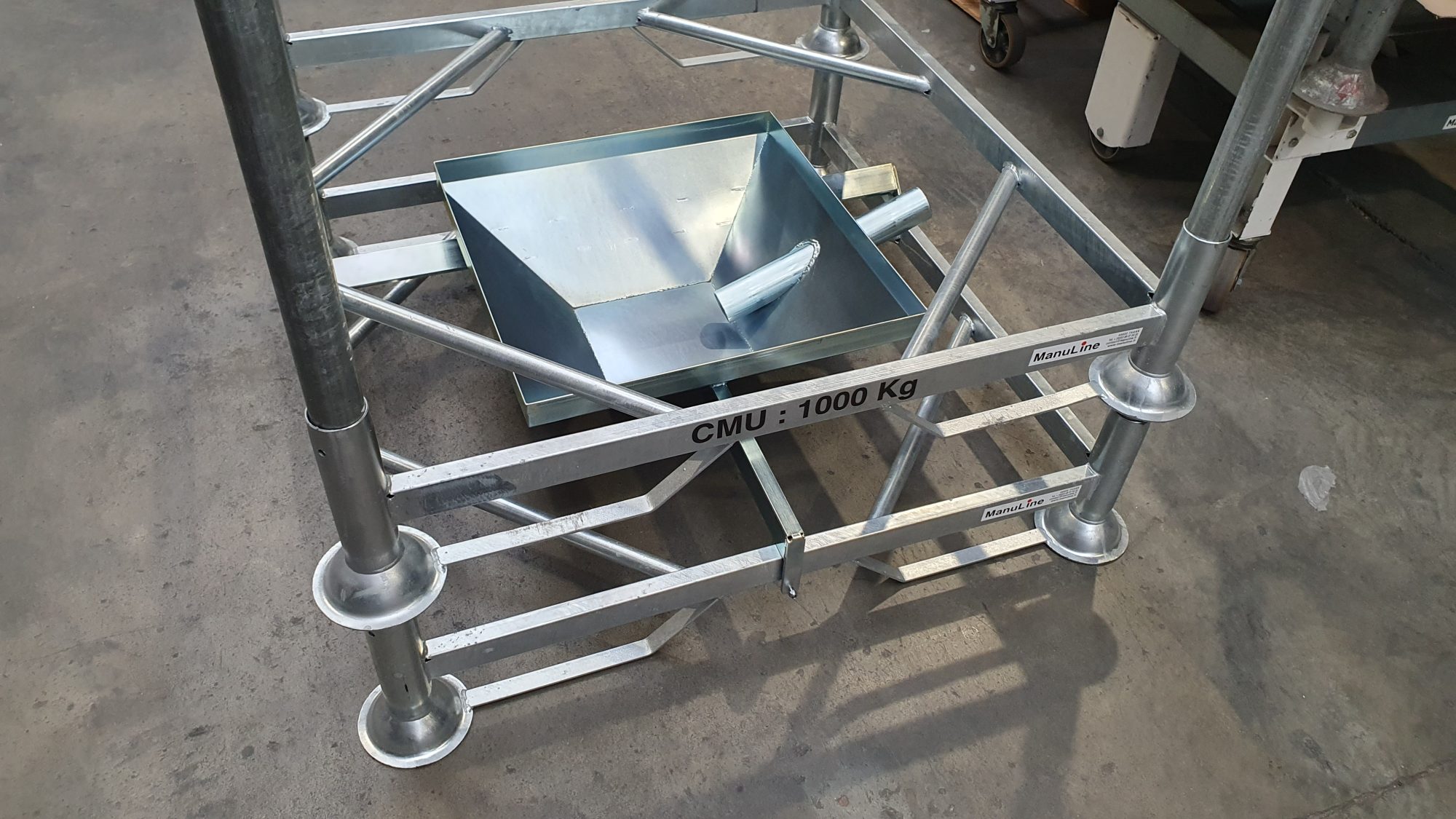 Station de vidange pour le secteur de l'injection plastique - ManuLine